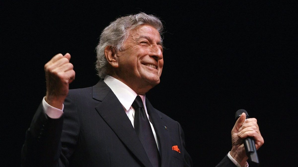 Legendary crooner Tony Bennett dies at 96 – NBC New York