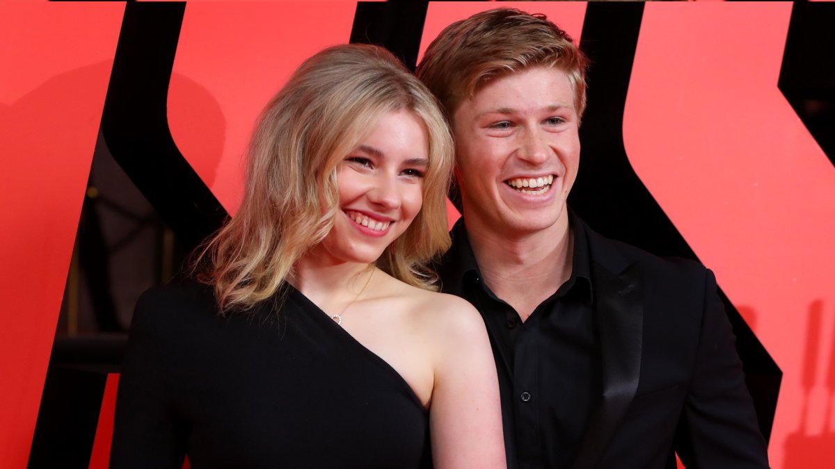 Robert Irwin and Rorie Buckey make red carpet debut – NBC New York