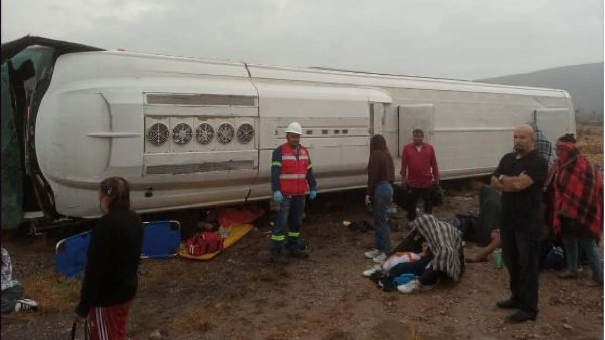 8 dead and dozens injured in bus crash in Mexico – NBC New York