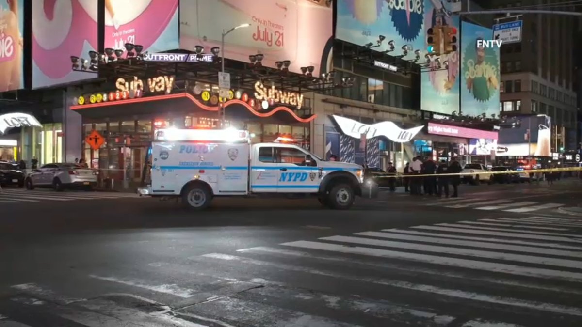 Times Square shooting: 3 teens hurt in Manhattan gunfire – NBC New York