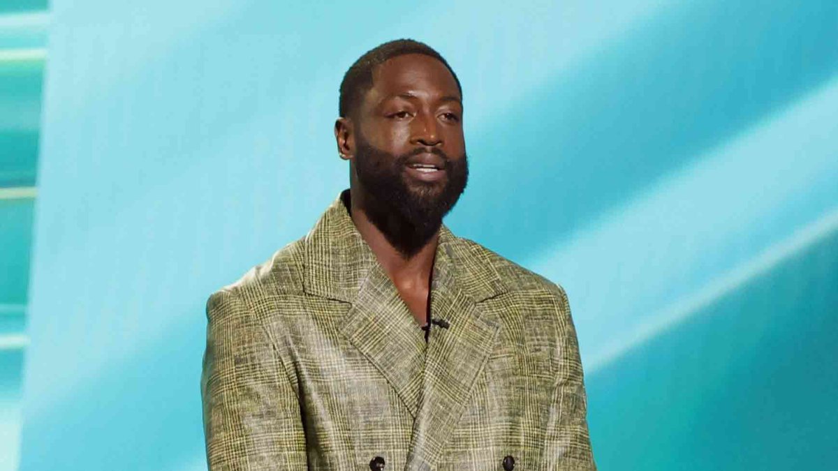 Dwyane Wade joins Chicago Sky’s ownership group – NBC New York