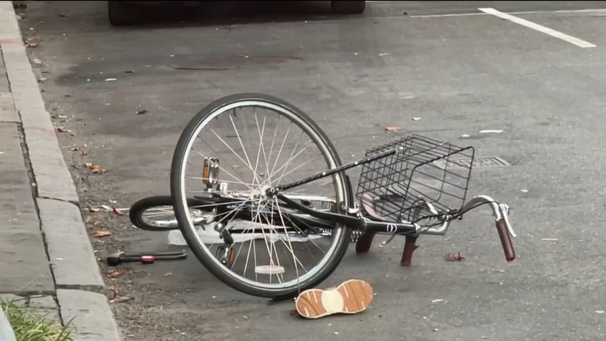 Bicyclist hit by car involved in NYC police chase – NBC New York