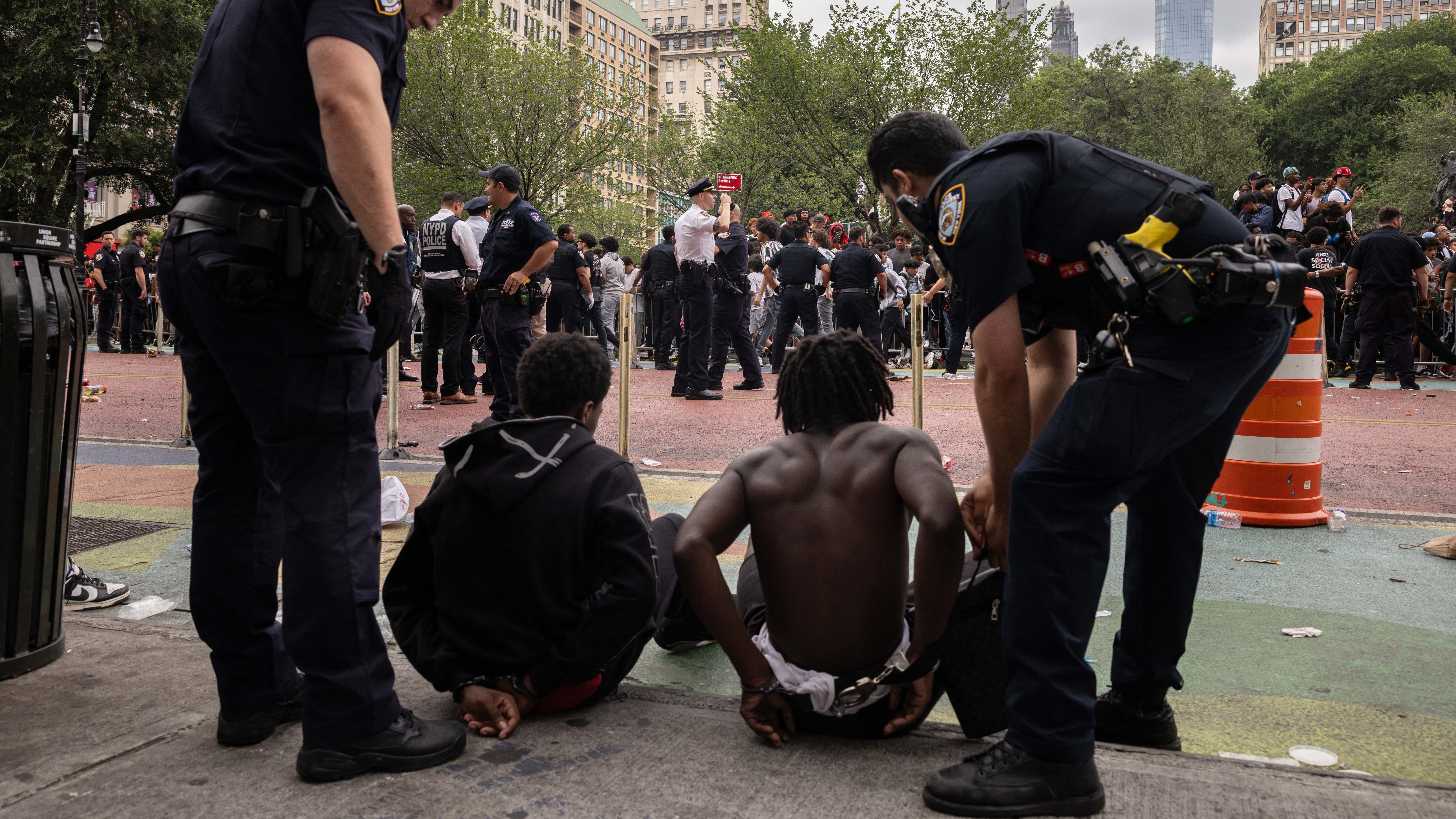 Kai Cenat giveaway: What Union Square looked like during Friday ...