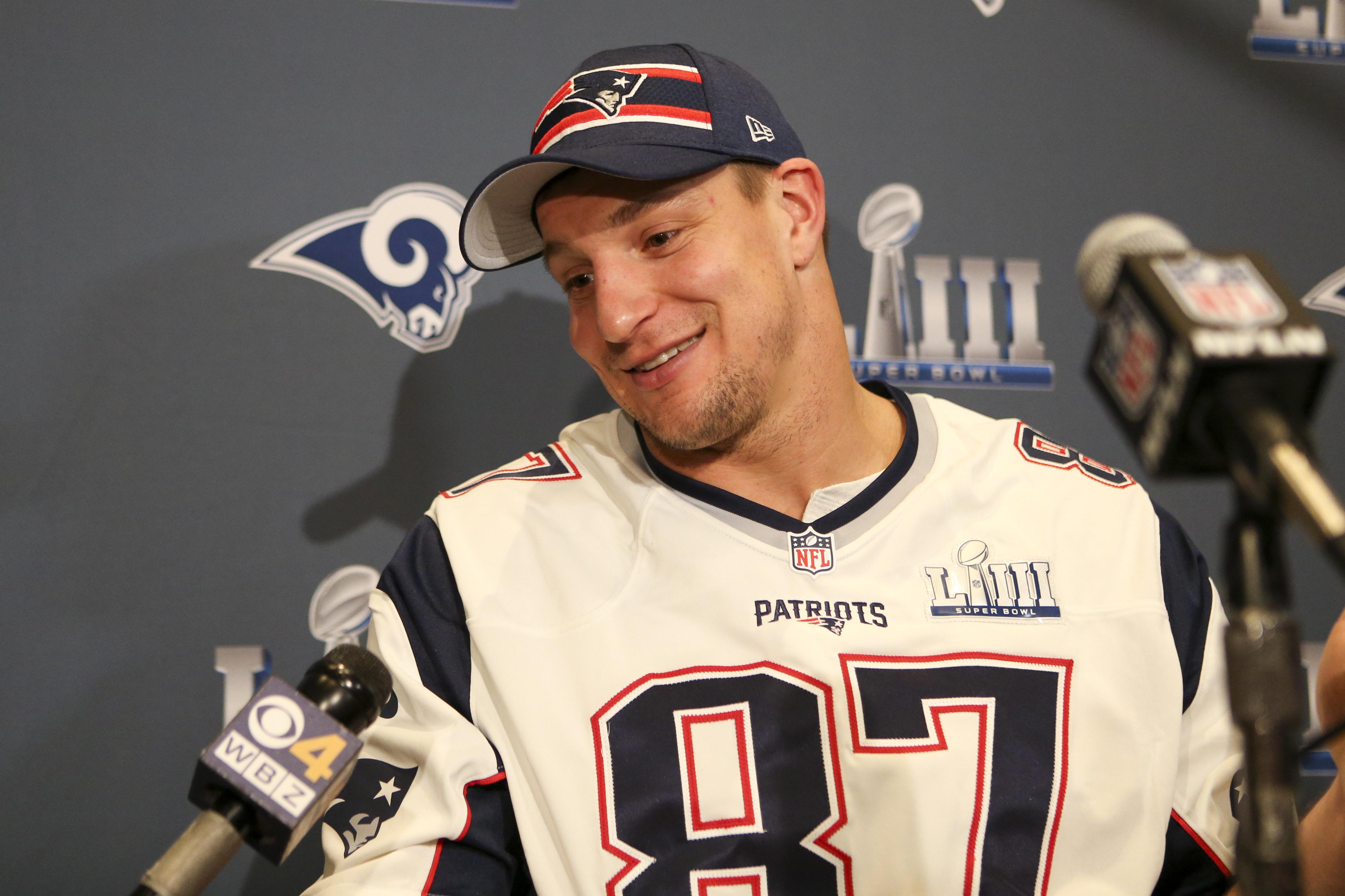 Rob Gronkowski: Only this ex-Patriots coach could lure me out of ...