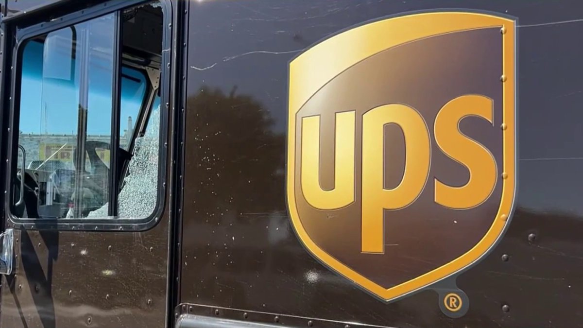 Long Island City apparent road rage wounds UPS driver – NBC New York