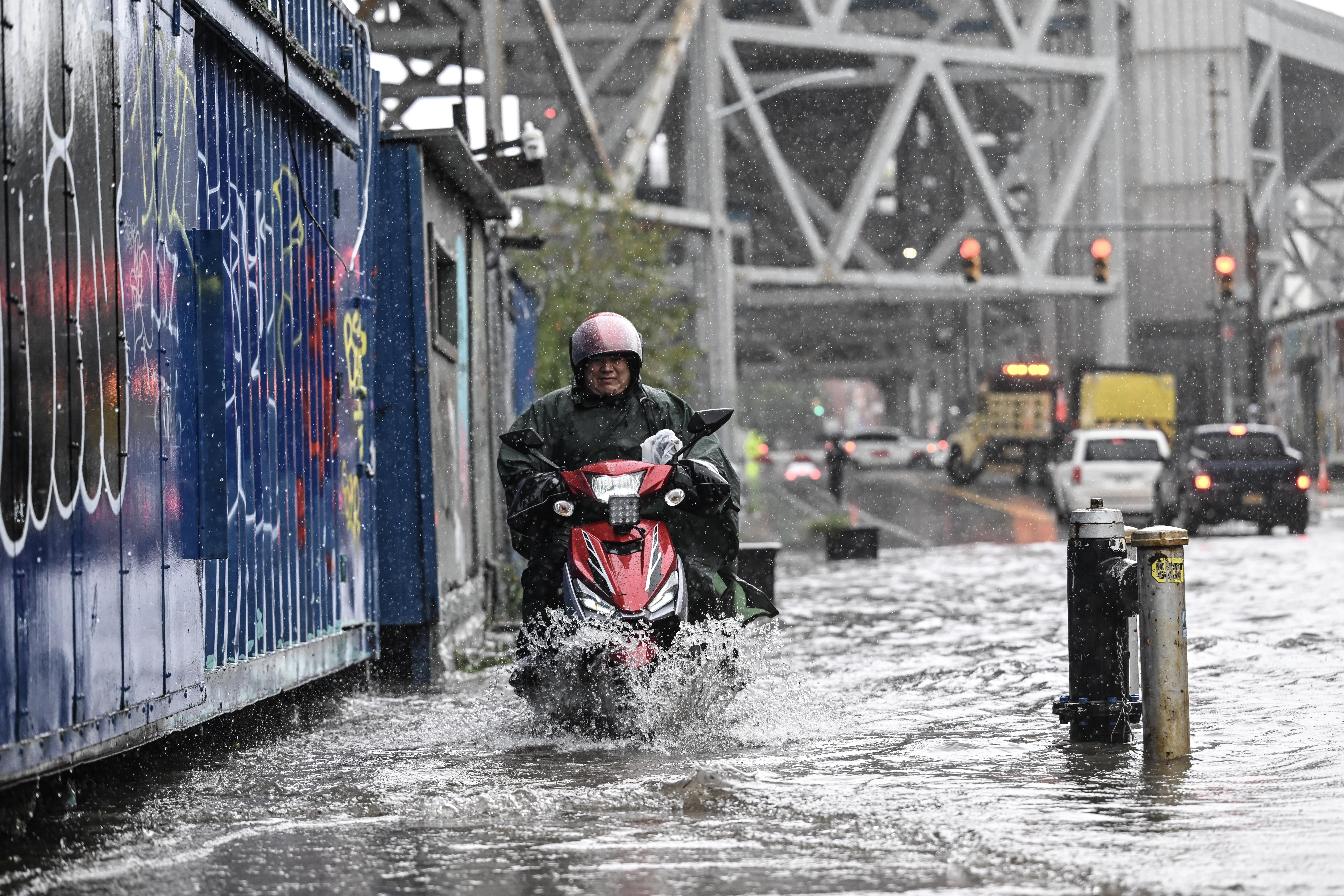 Stunning photos capture how several inches of rain brought New York ...
