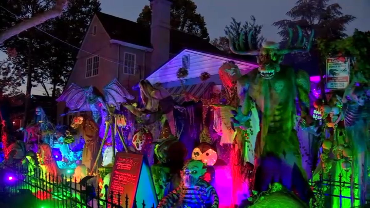 South Bay mom creates spectacular Halloween displays with a special ...