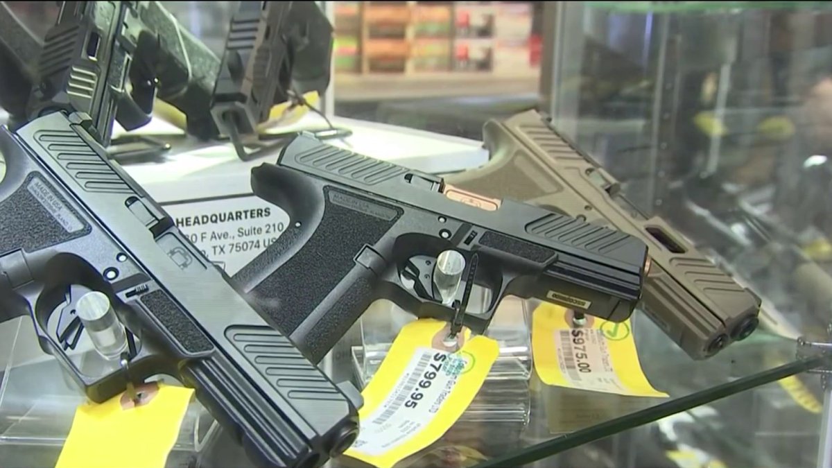 Long Island gun shops seeing sales spike amid Israel-Hamas war – NBC ...
