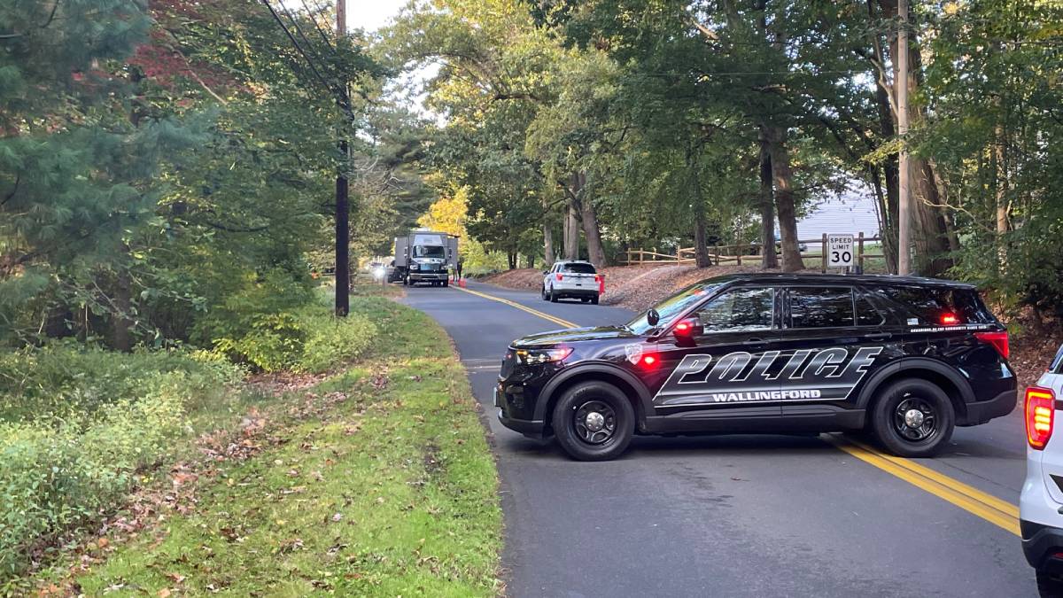 Shooting involving a police officer under investigation in Wallingford, Conn. – NBC New York