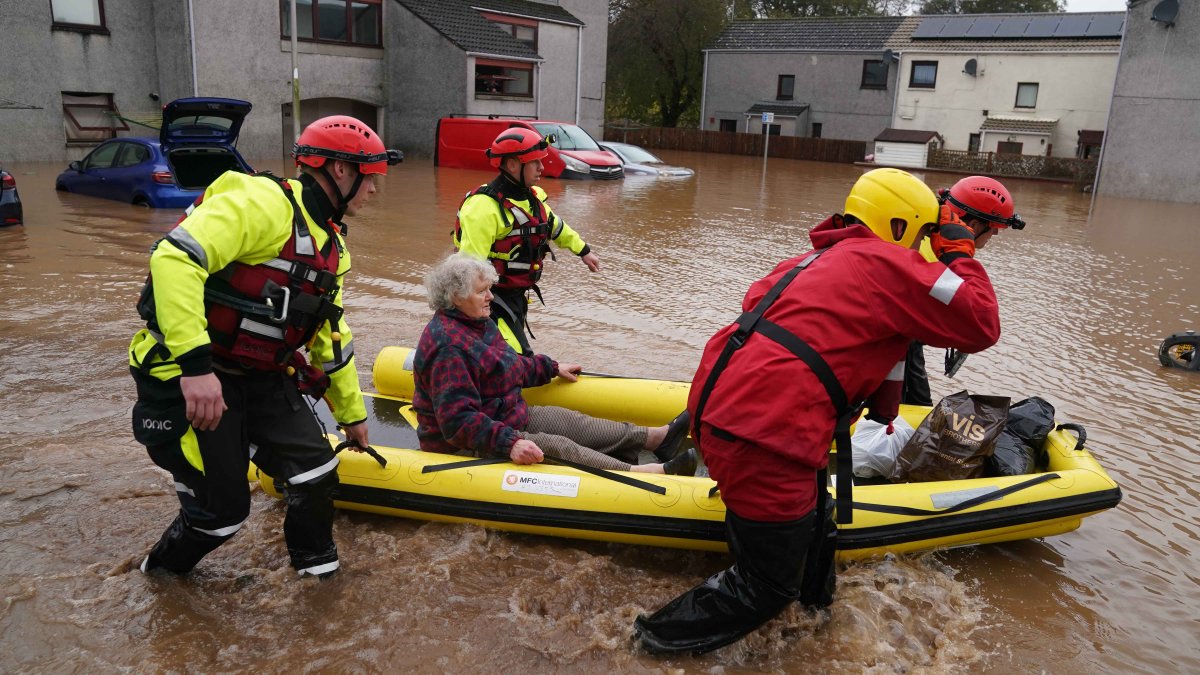 Storm in Northern Europe brings gale-force winds and floods – NBC New York