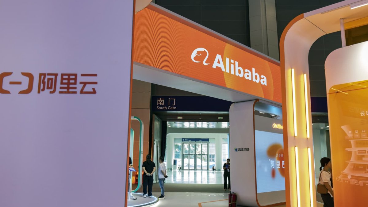 Alibaba’s Hong Kong shares drop 10% after it shelves cloud spinoff ...