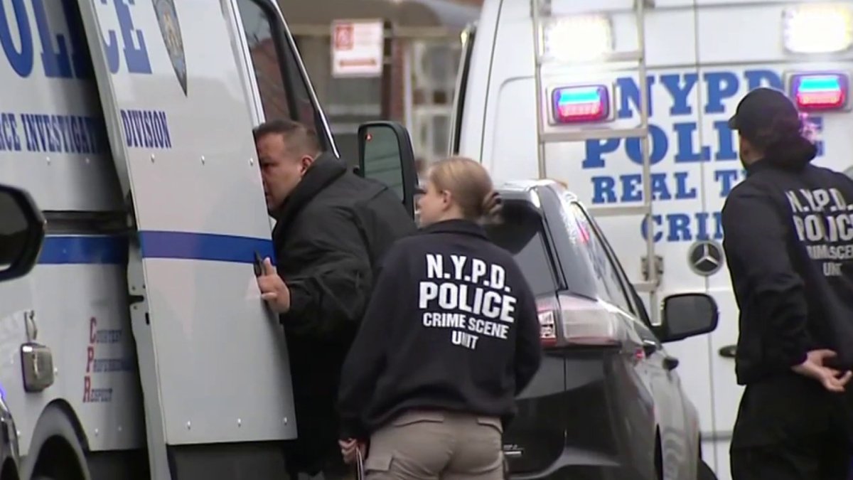 Double Shooting Suspect Killed After Charging Police Nbc New York