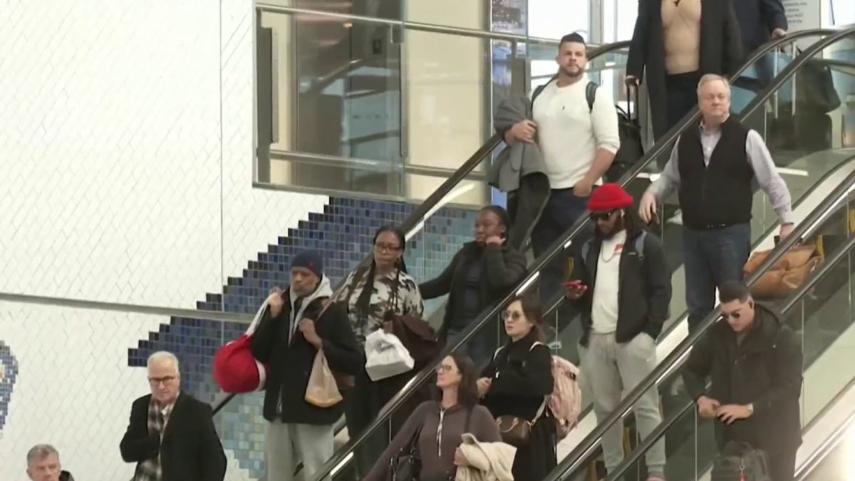 TSA expects busiest ever holiday travel season – NBC New York