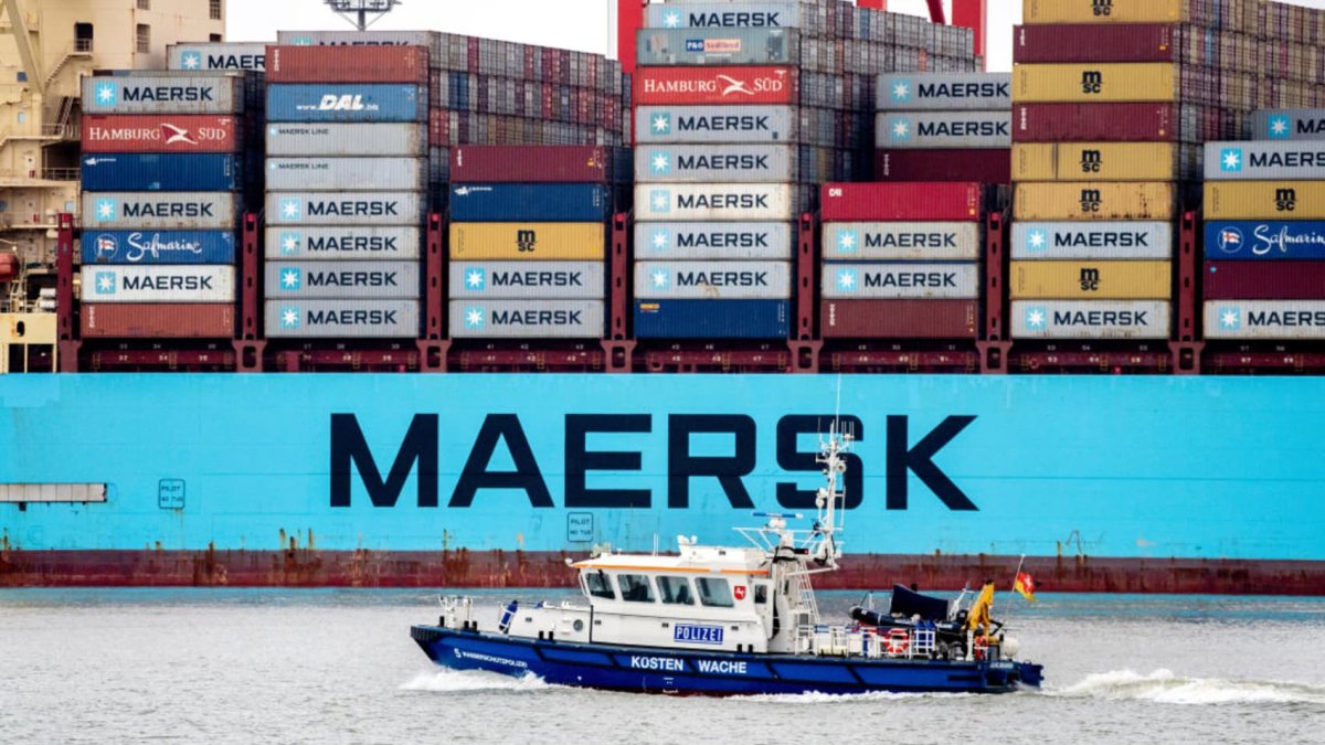 Shipping giant Maersk begins rerouting ships due to Red Sea turmoil ...