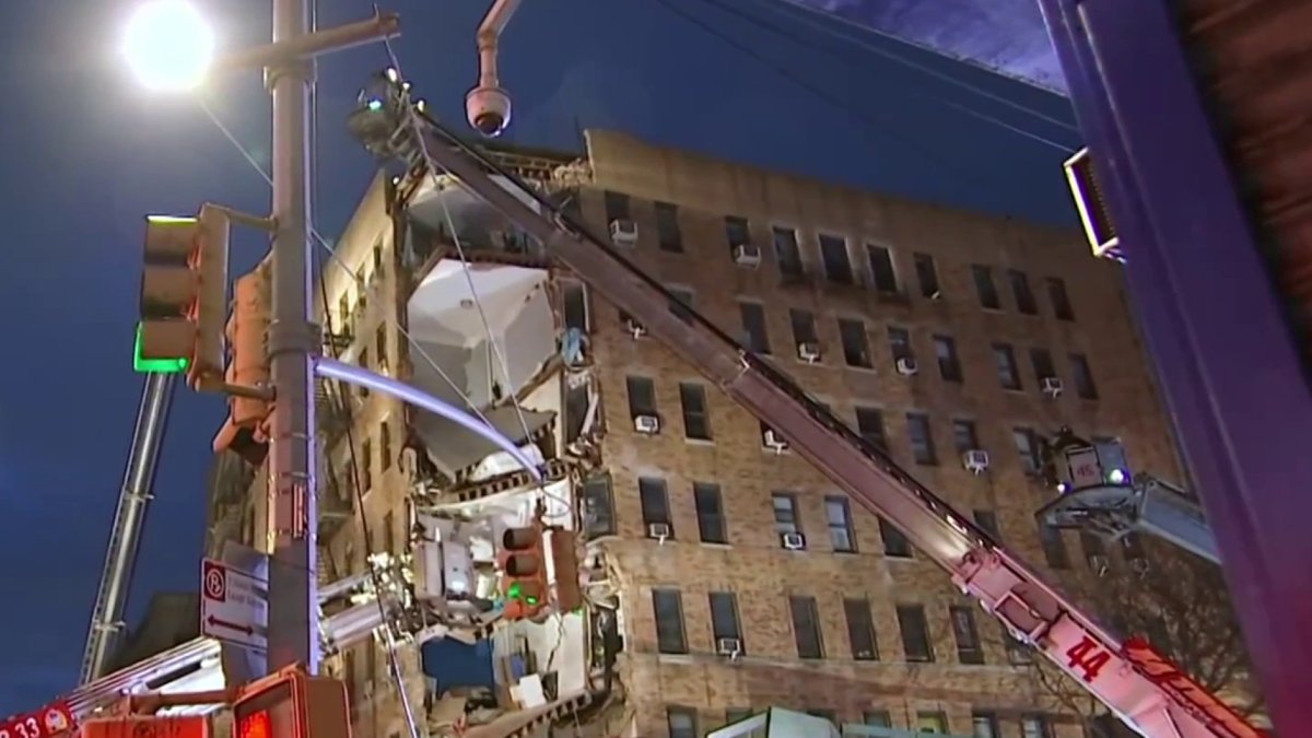 Collapse witnesses: what they saw, heard and felt – NBC New York