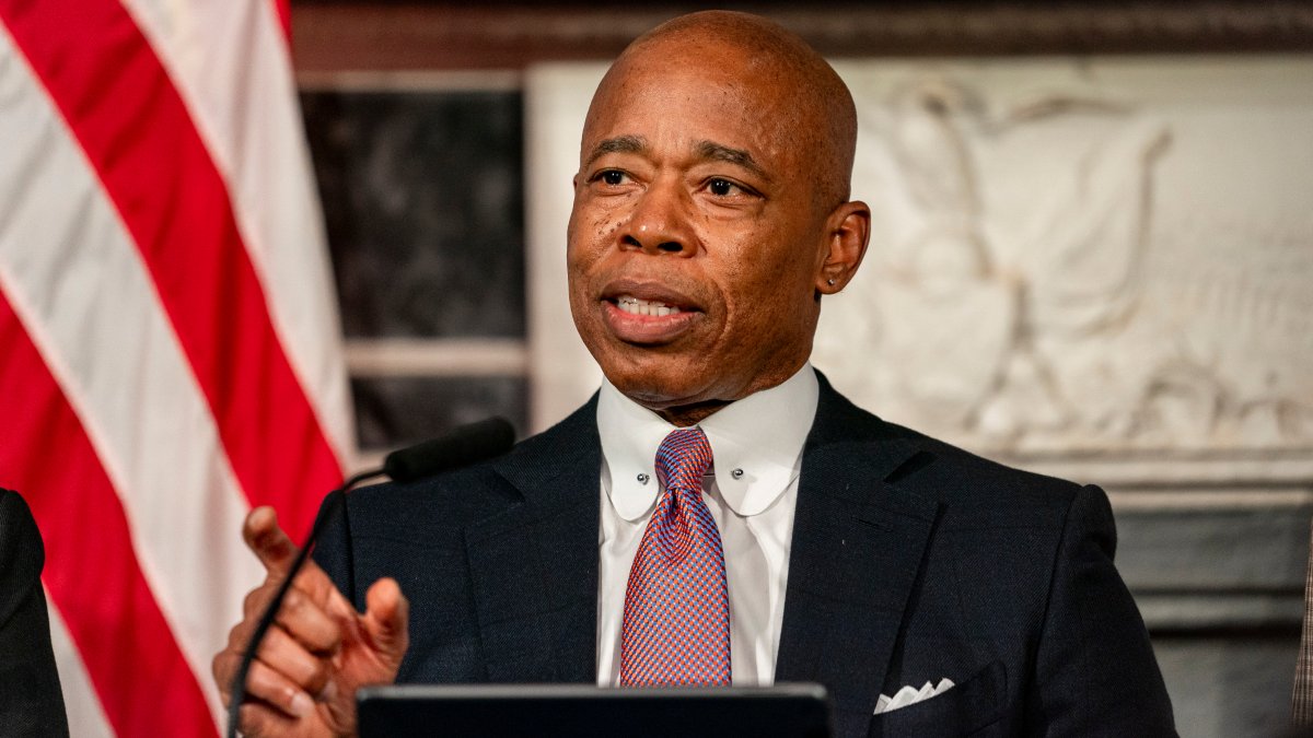 Nyc Migrant Crisis Adams To Limit Days And Times Migrants Can Arrive