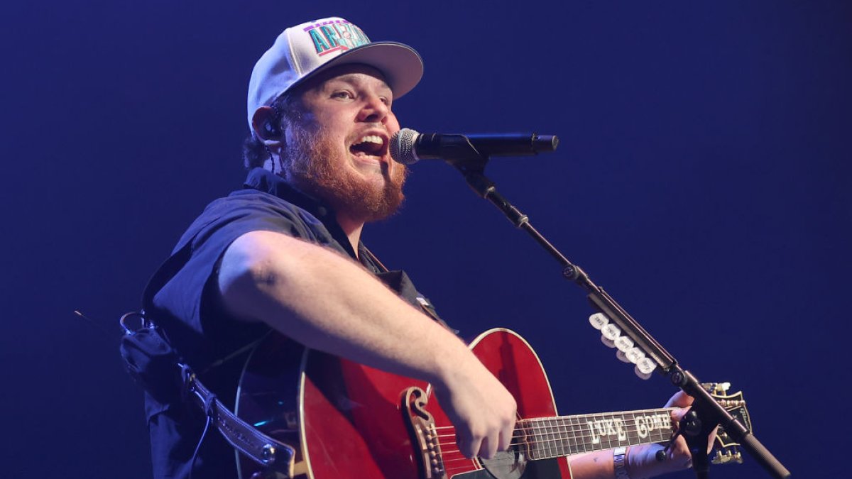 Luke Combs drops copyright lawsuit against Florida fan – NBC New York