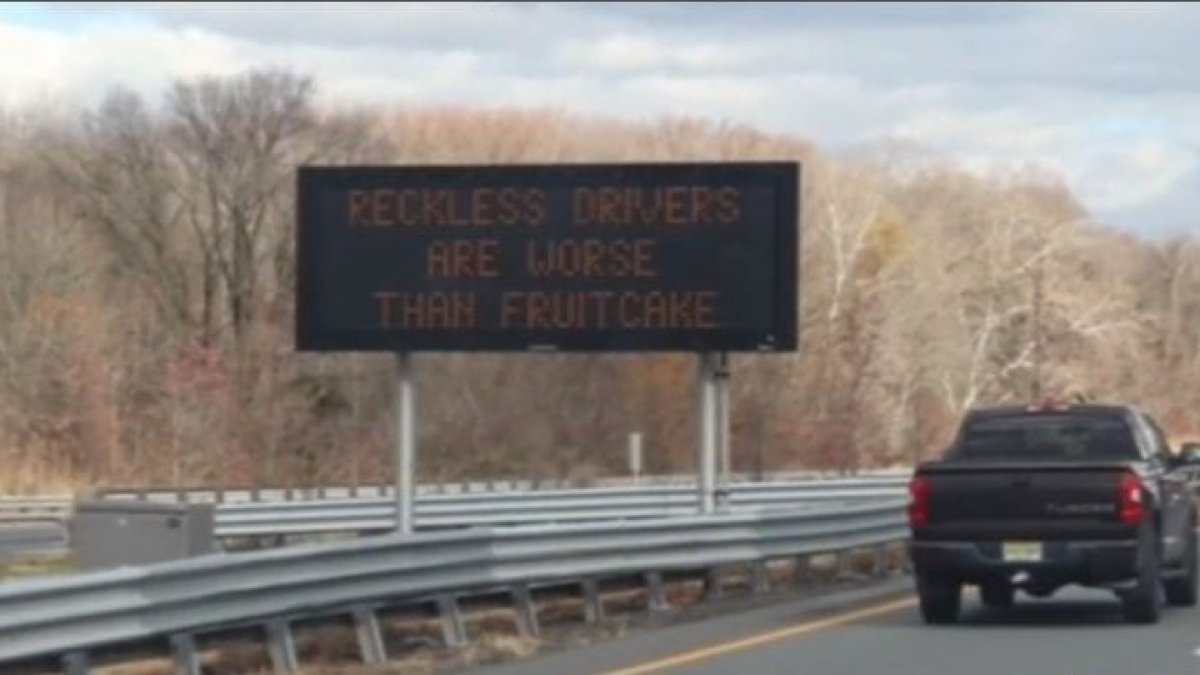 No joke for NJ drivers: Feds are banning humorous electronic messages ...