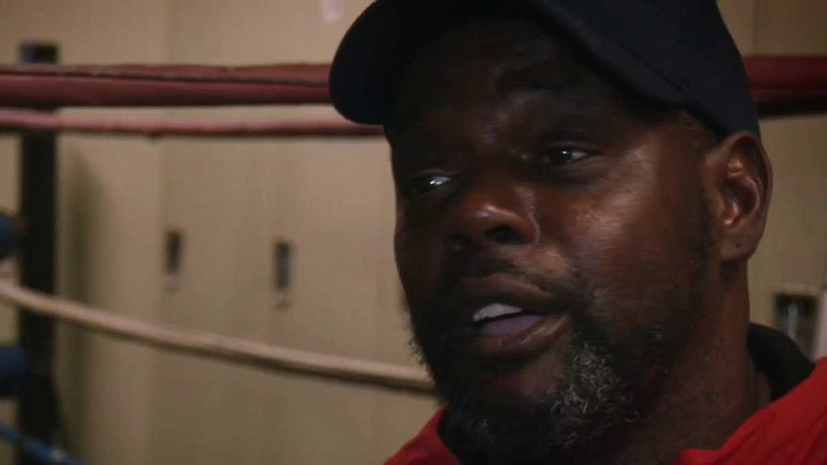 NY coach punches back at adversity through boxing – NBC New York