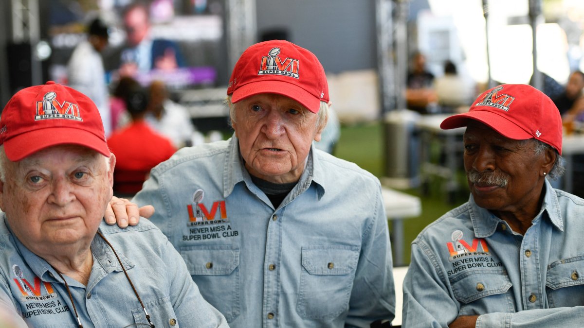 Three longtime friends have attended every Super Bowl — and don’t ...