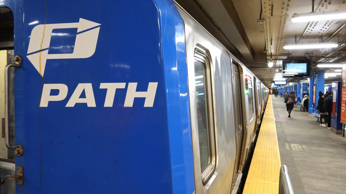 PATH train delays reported after smoke condition – NBC New York