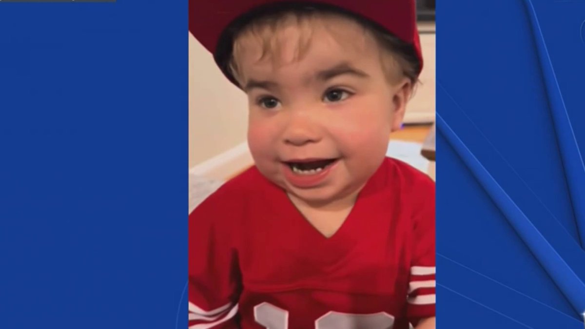 Young 49ers fan goes viral on social media – NBC New York