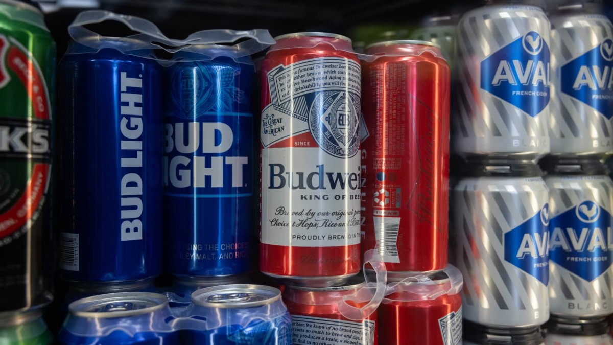 Budweiser owner AB InBev slides 4% after trading suspension as Altria ...