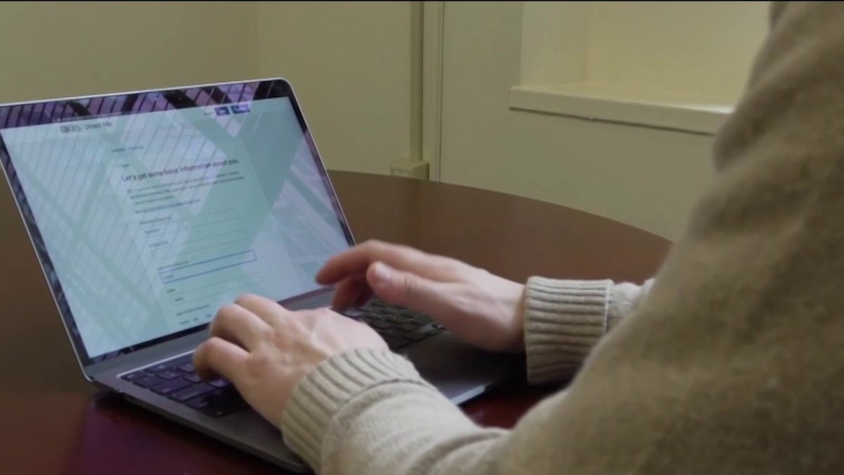 IRS expande programa Direct File a contribuyentes hispanos – NBC New York