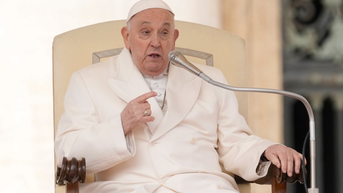 Pope Francis’ new memoir reveals he has no plans to resign – NBC New York