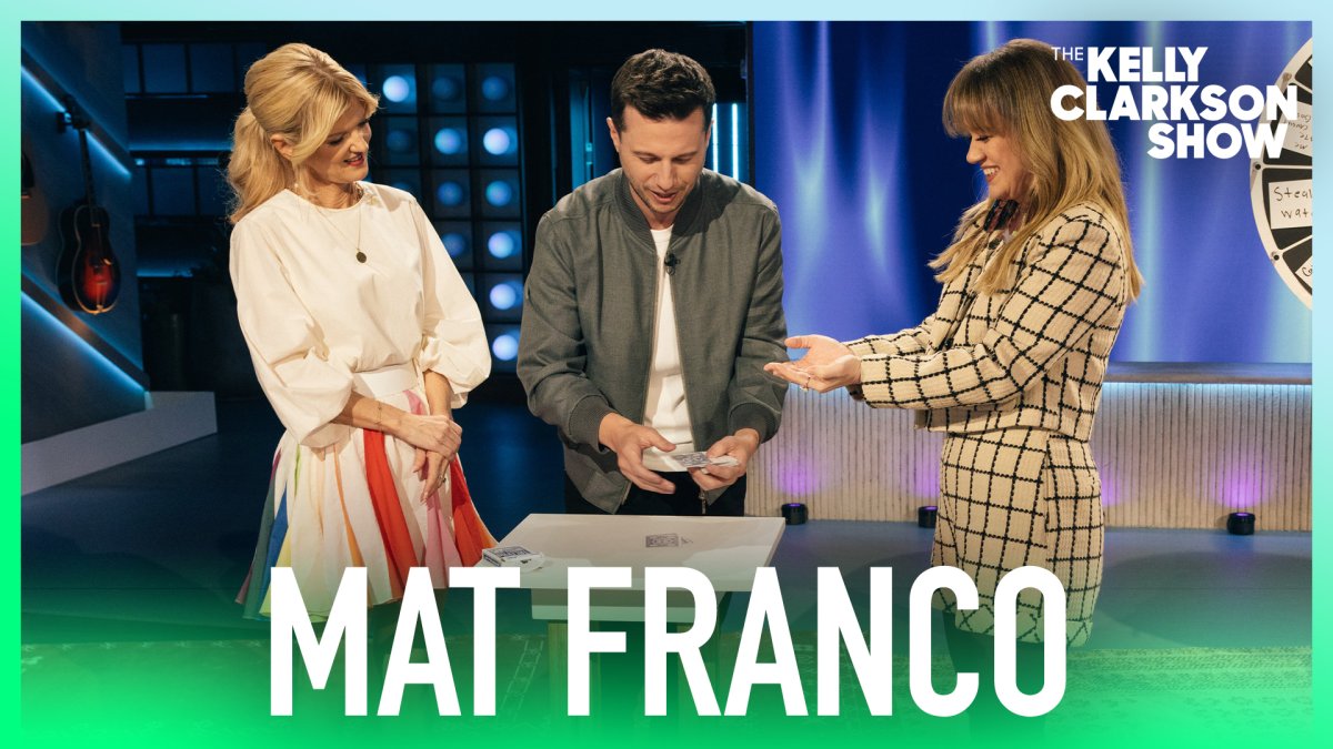 ‘AGT’ winner Mat Franco shocks Kelly Clarkson with mind-blowing card ...
