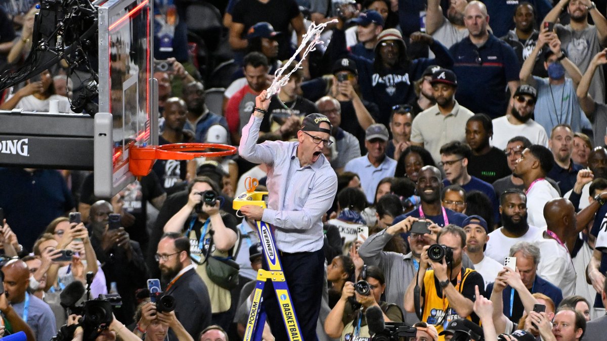 When did cutting down nets become a basketball tradition? – NBC New York