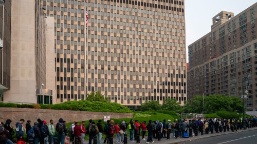 NYC armed guard pleads guilty to sexual assault of asylum seeker – NBC ...