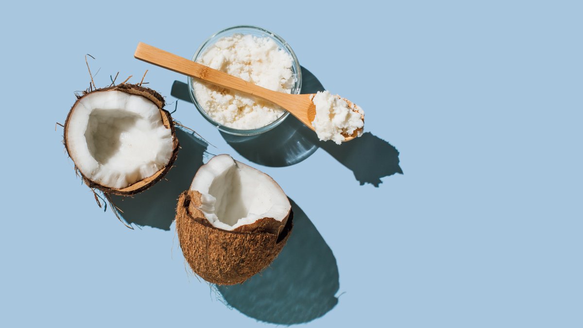 Should you try oil pulling to boost your oral health? Dentists explain ...