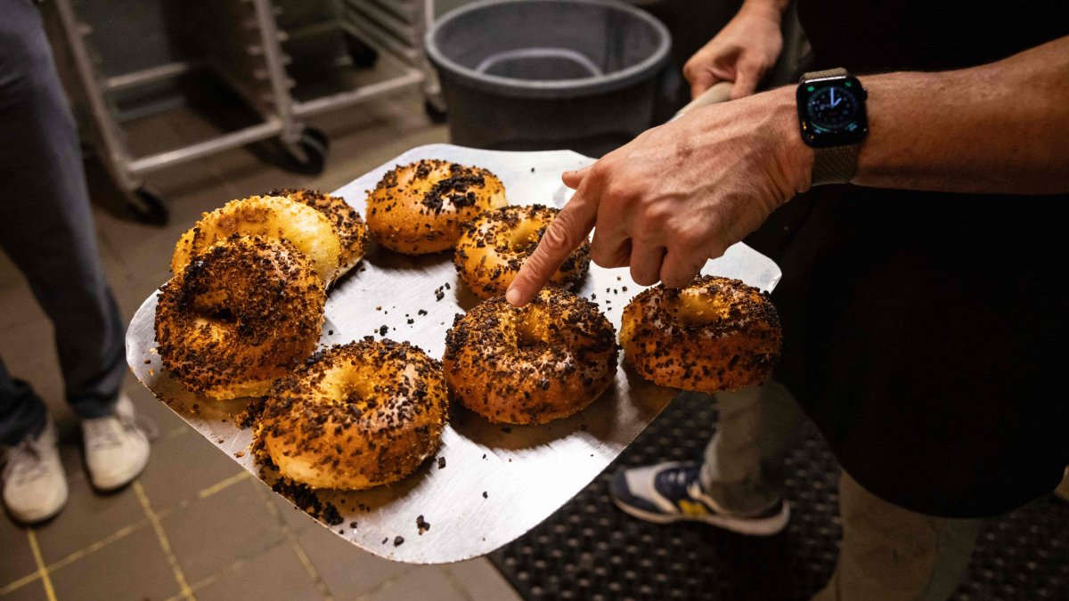 What state eats the most bagels? How NY and NJ stack up – NBC New York