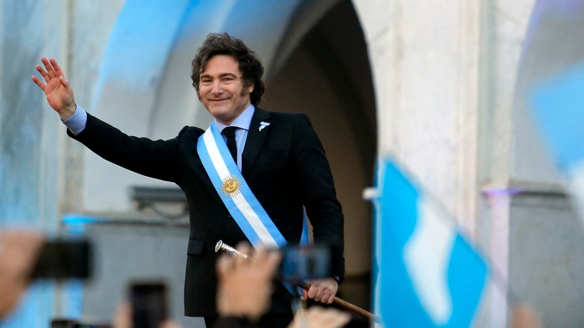 Argentina’s ‘anarcho capitalist’ Milei meets with Sam Altman, Tim Cook ...