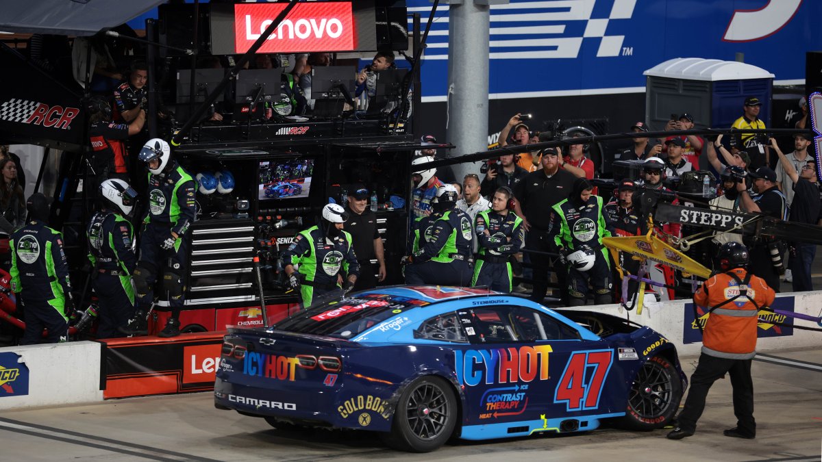 Kyle Busch, Ricky Stenhouse Jr. fight after NASCAR All-Star Race – NBC ...