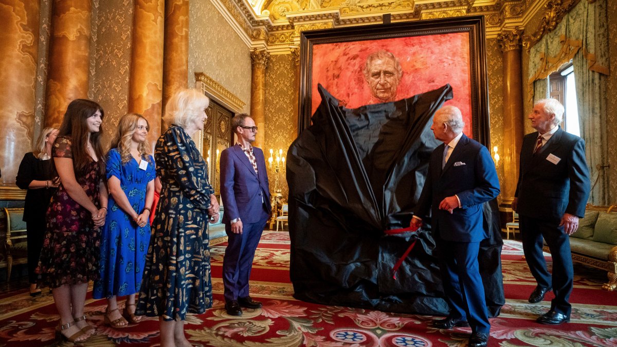 King Charles’ first royal portrait controversy, explained – NBC New York