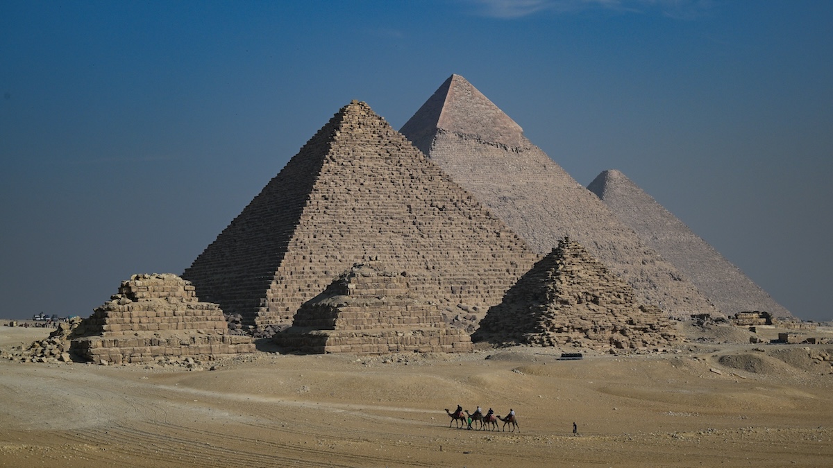 Dozens of Egyptian pyramids, some in Giza, sat along a branch of the ...