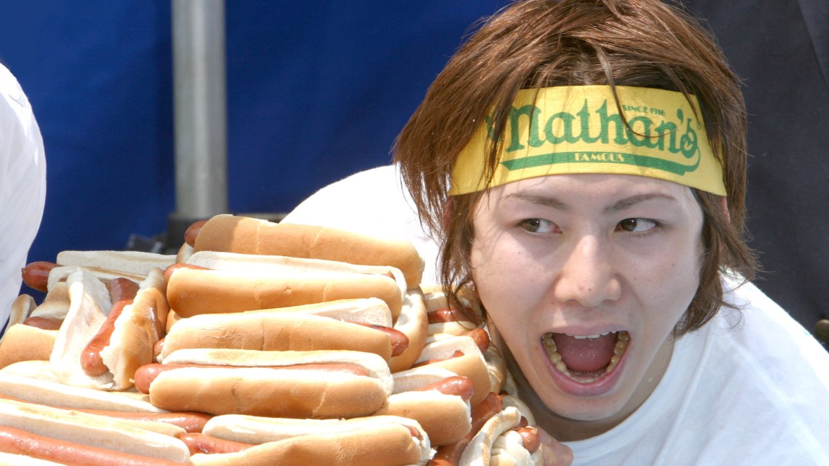 Competitive eater Takeru Kobayashi, 6-time Nathan’s champ, announces ...