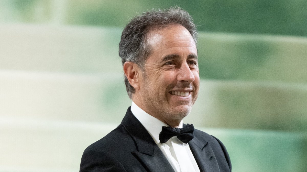 Duke students walk out of Jerry Seinfeld commencement amid wave of ...