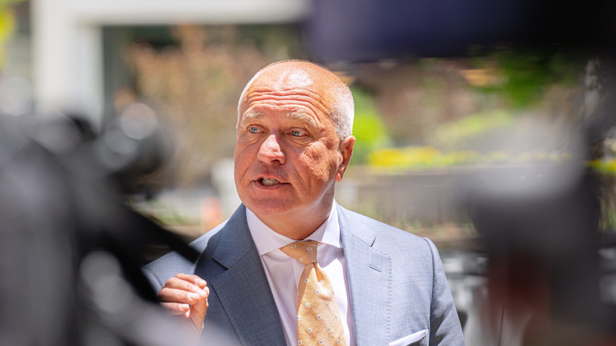 Officer who arrested Scheffler criticizes golfer’s attorney – NBC New York