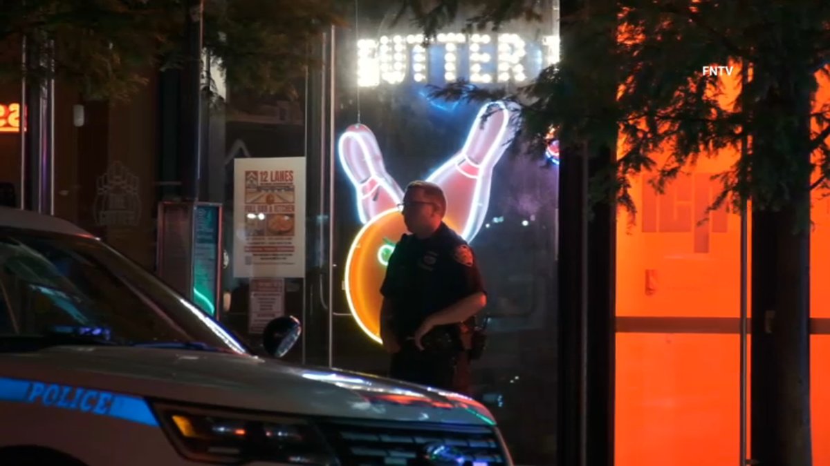 LES bowling alley turns into crime scene: NYPD – NBC New York