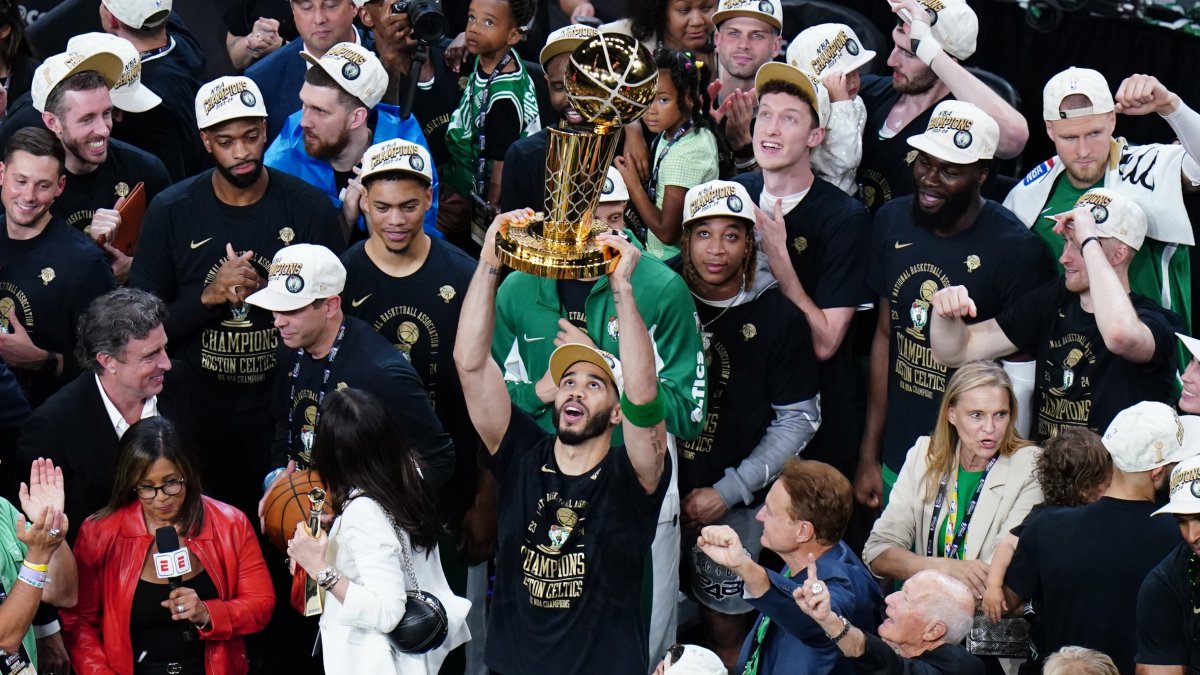 Jayson Tatum gives emotional interview after winning Banner 18: ‘We did ...