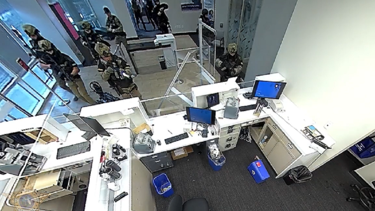 Video shows man killed by sniper at Florida bank – NBC New York