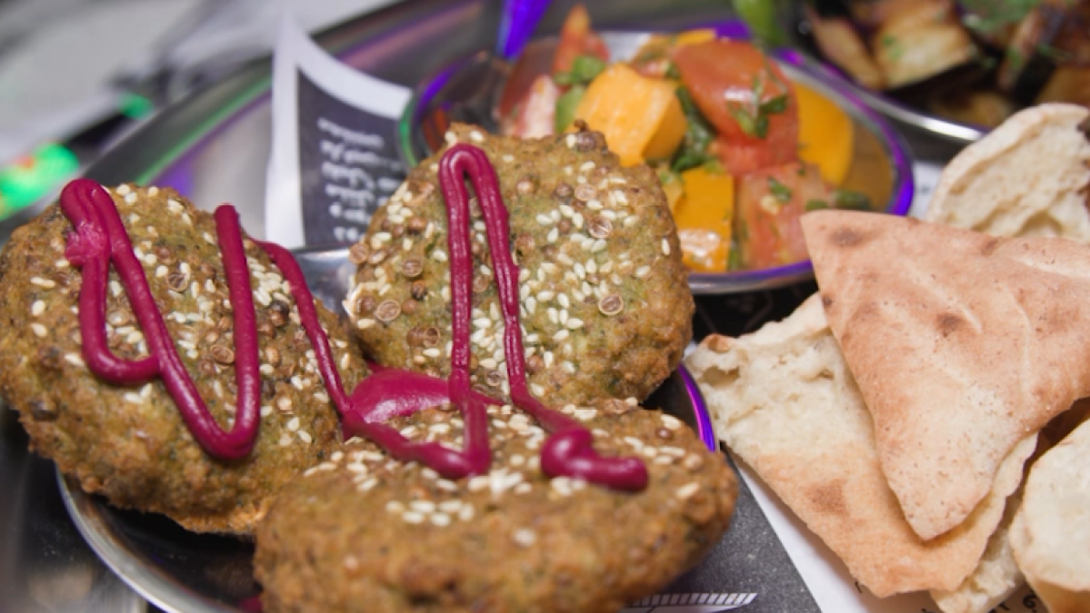 A beloved Cairo-based restaurant has come to NYC – NBC New York