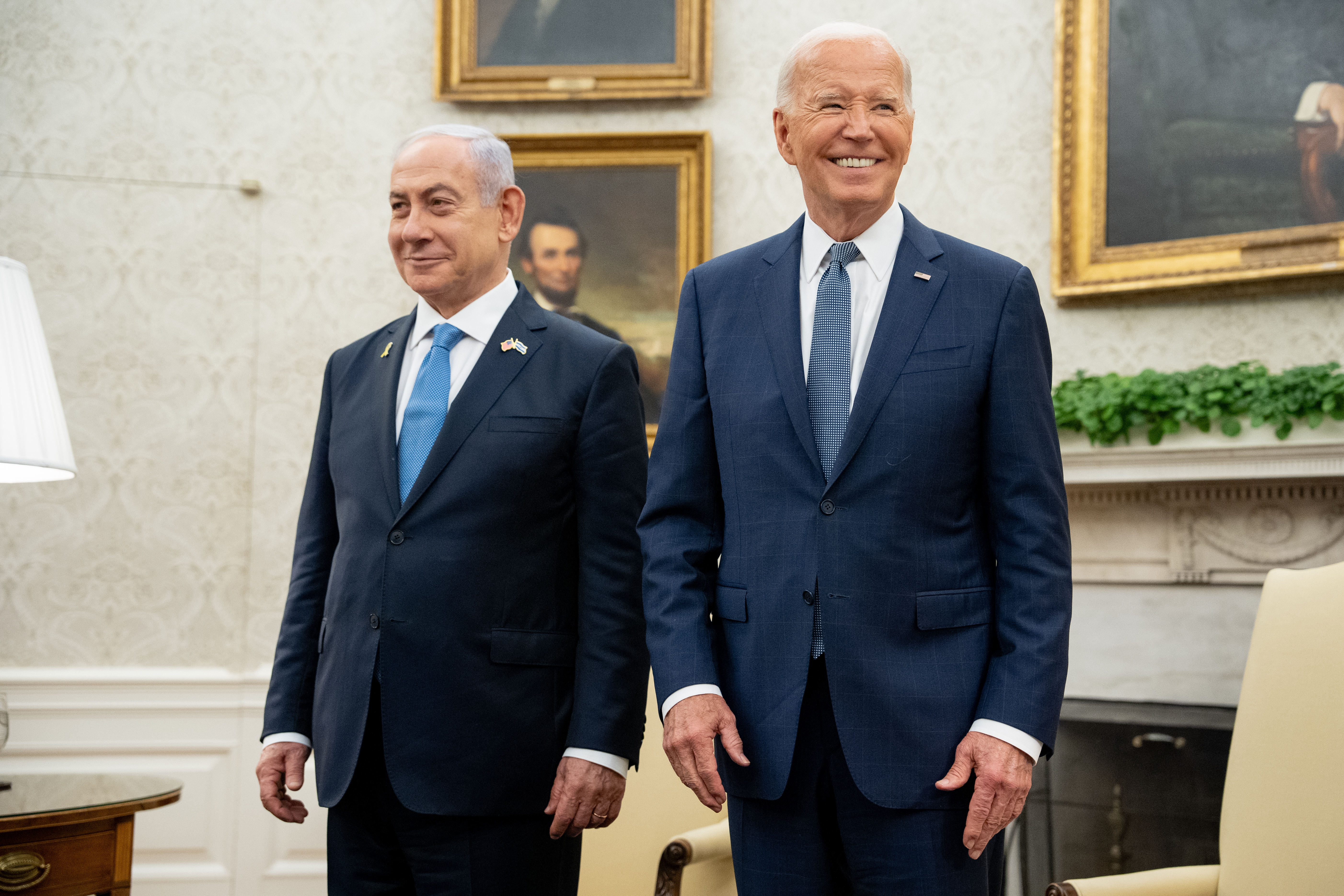 Biden meets Netanyahu at the Oval Office; protests unfold outside the ...