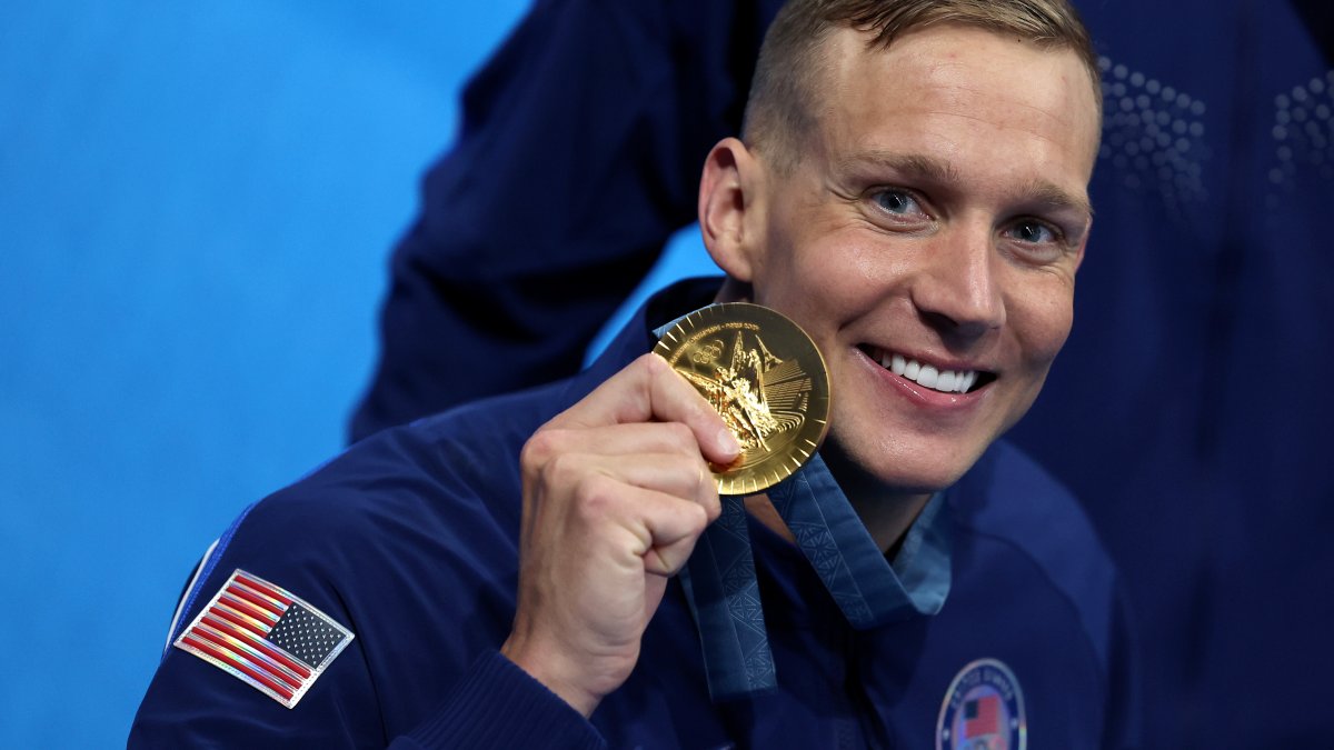 Caeleb Dressel wins 8th gold medal as anchor of US relay team – NBC New ...