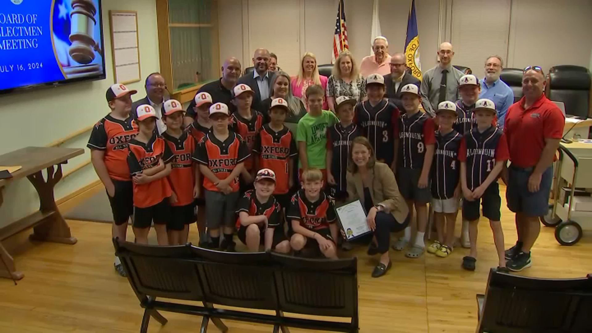 Oxford Mom saves Ump’s Life at Little League Championship – NBC New York