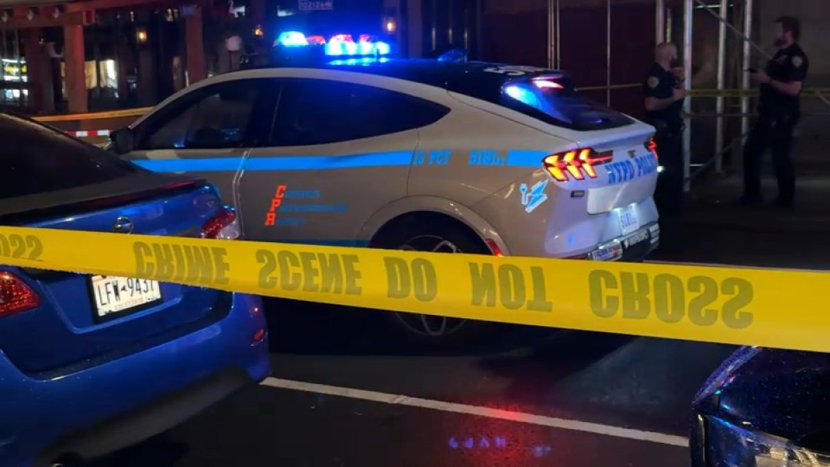 NYPD find human remains in Kips Bay trash pile – NBC New York