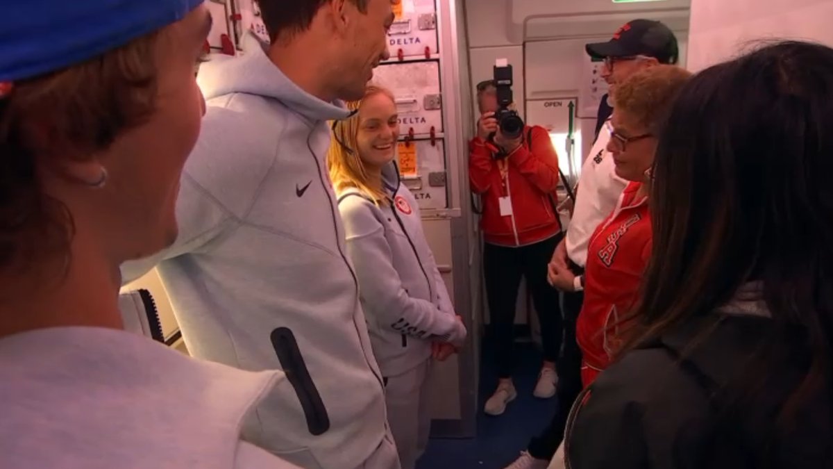 Live updates: Olympic flag arrives in LA for 2028 Olympics – NBC New York